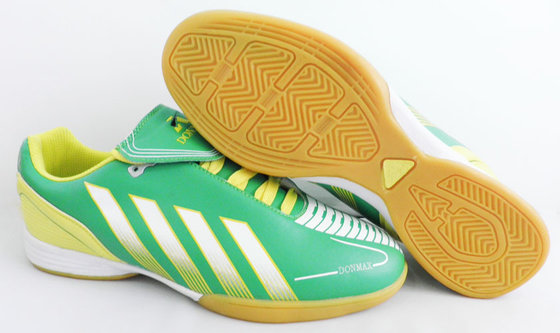 Men Rubber Sole Outdoor Soccer Cleats , Football Shoes With Red / Yellow