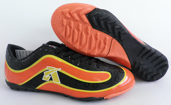 Футбол детей Size30 Size35 напольный Cleats Breathable для мальчиков/девушок