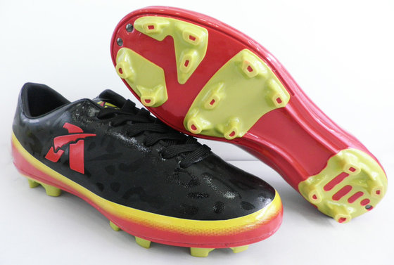 Mens Size 43 / 46 Outdoor Soccer Cleats , Comfortable Football Shoes