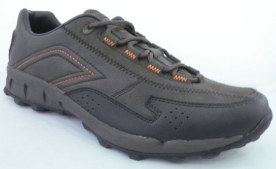 Sports indoor tennis shoes / kids walking boots waterproof