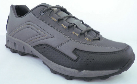 Sports indoor tennis shoes / kids walking boots waterproof