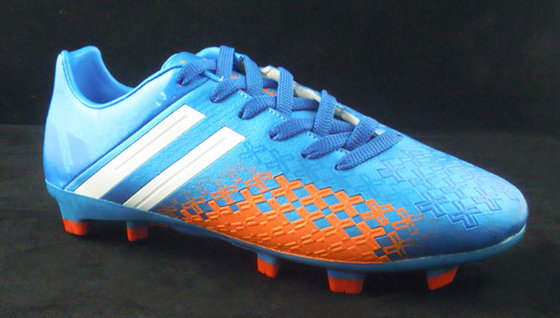 Firm Ground Soccer Shoes Mens Football Boots / Outdoor Soccer Cleats Waterproof