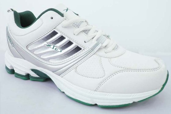 Outdoor Indoor SG soccer cleats Natural Cool Specialist Running