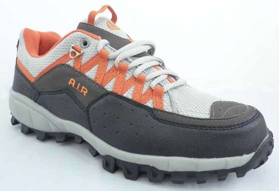 White PU Mesh Size 30, Size 40 Comfortable Casual Lightweight Hiking Tennis Shoes
