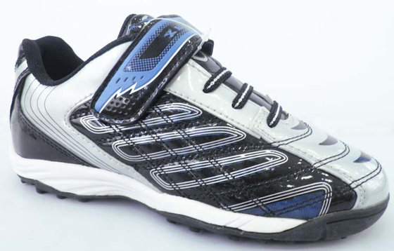 Lightweight Junior Soccer Shoes with hard ground , Turf Soccer Cleats