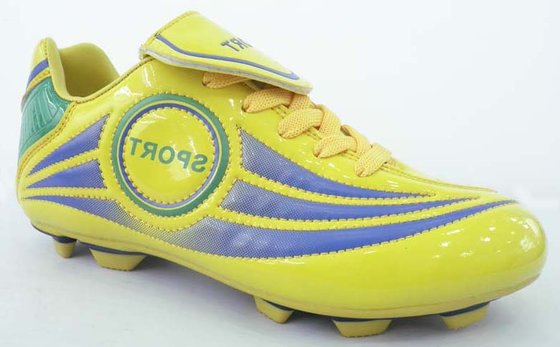 Yellow Youth Soccer Cleats Indoor And Outdoor Professional for football