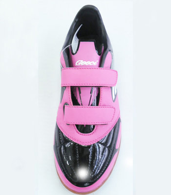 girls pink Childrens Soccer Shoes Waterproof for Firm-Ground
