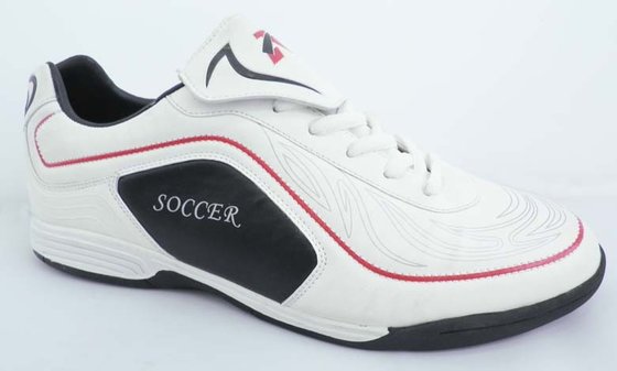 sports direct soccer sports shoes football boots for womtn / children