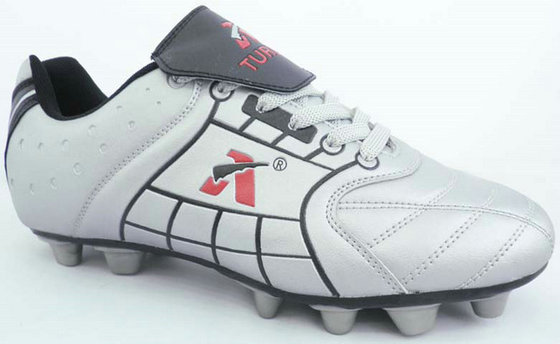 Indoor Outdoor Soccer Shoes With Different colors Customized Logo
