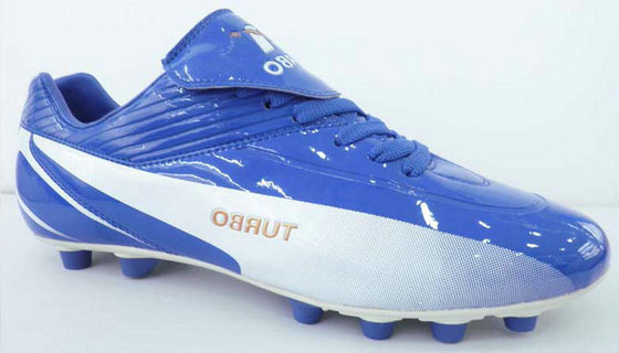 Stylish Indoor Outdoor Soccer Shoes With Customized Logo For Men/Women/Children