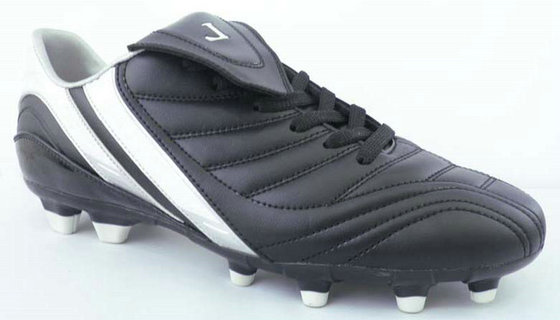 Firm-Ground Indoor Outdoor Soccer Shoes , Bright Colored Soccer Cleats