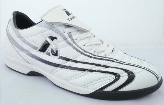 PU Buyer Label Customized Indoor Soccer Shoes Clearance for boys