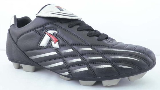 Black Famous Brand Mens Soccer Cleats with UK size 7.5 - 13.5