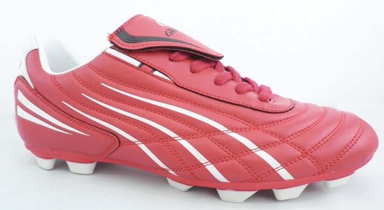 Junior OEM red world cup Mens Indoor Soccer Cleats , Freestyle