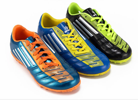 Водоустойчивый футбол детей обувает Shinning PU/RB Outsole для крытого Trainning