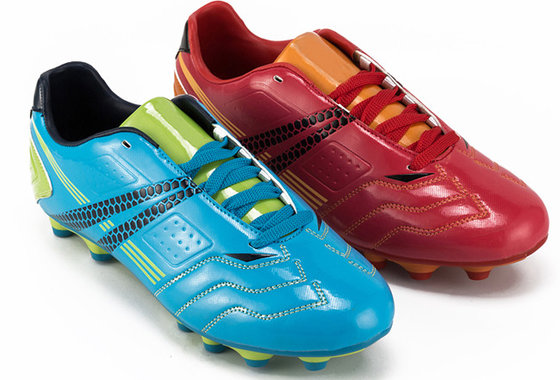 PU Upper / TPU Outsole Turf Football Cleats Breathable Customized