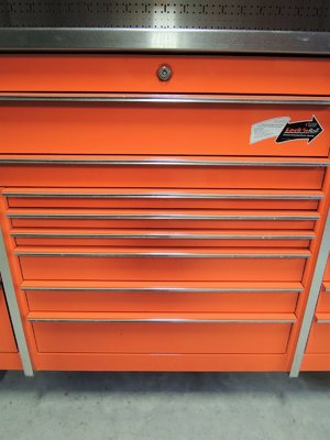 Snap On Orange KRL1023 Tool Box, Stainless Steel Top & Hutch Contat Email:Bolyepotter.devostores@zoho.com