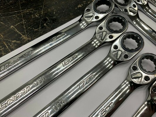 Snap-on Tools USA NEW 20 Piece SAE & Metric Ratcheting Combo Wrench Lot Set Whatsapp: +4915175761583