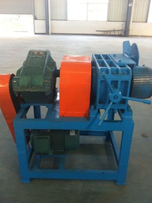 1200mm Tires Recycling Machines , Tire Crusher Machine Semi Automatic
