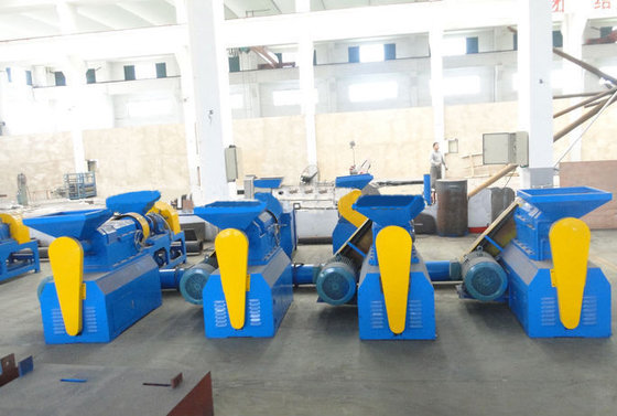 Hydraulic Waste Tyre Recycling Machine Wear Resisting 20Mesh - 80Mesh