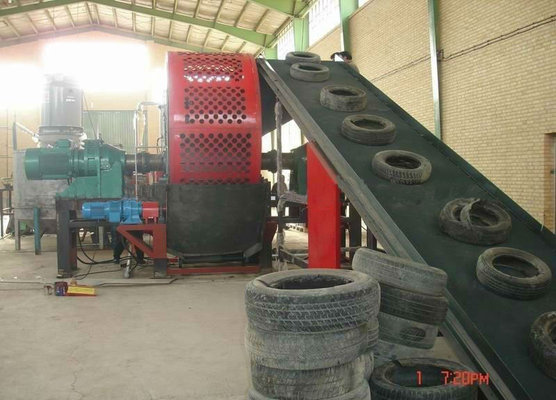 Car Tire Shredder Machine Rubber Granules Recycling CE Standard , 3 Phases