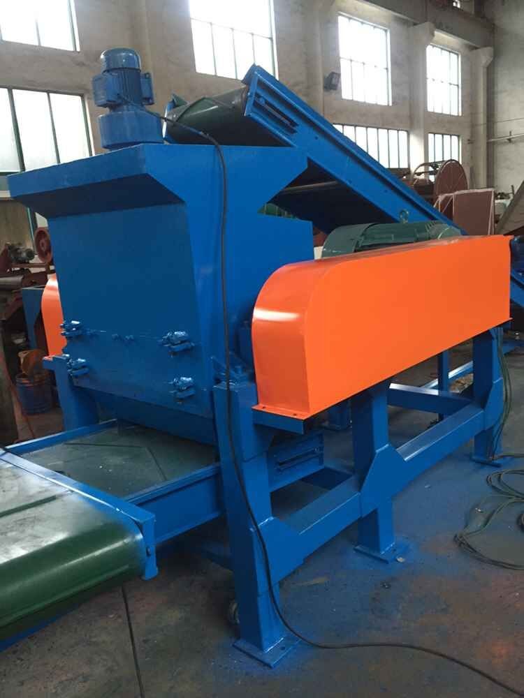Model CSJ Rubber Crusher Machine Output Size 1 - 4MM 22KW Motor Power