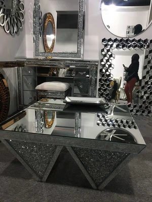 Hot selling Sparkly Mirrored Coffee Table Square Shaped Diamond Center Table For Home Hotel