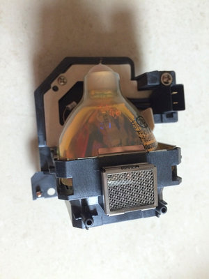 POA-LMP135 Sanyo Projector Bulbs Sanyo Xga Projector Lamp For PLV-Z2000 / PLV-Z700 supplier