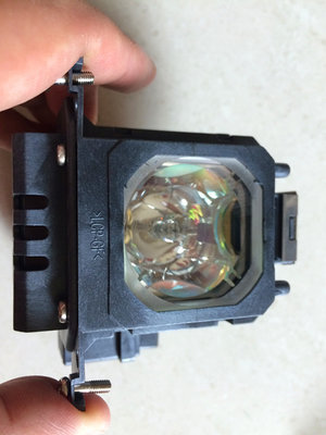 POA-LMP135 Sanyo Projector Bulbs Sanyo Xga Projector Lamp For PLV-Z2000 / PLV-Z700 supplier