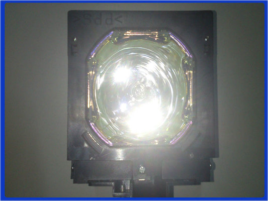 SHP / UHP Sanyo Replacement Lamp For Clubs , Multimedia Projector Lamp supplier