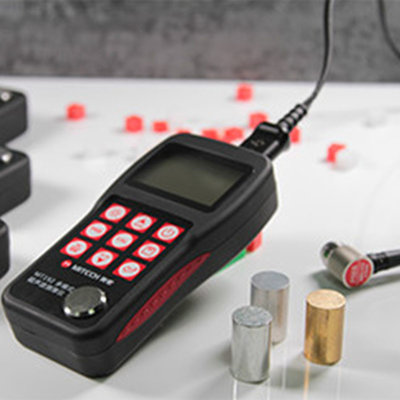 Zero Calibration Ultrasonic Thickness Tester For Metallic And Non Metallic Materials MT150