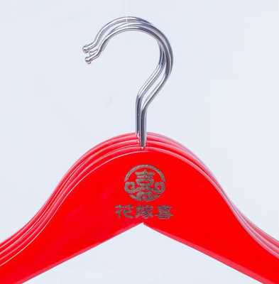 Hot Traditional Chinese Red  Wooden Suit Hangers With Bar and Notches/44.5CM*1.2CM for Wedding
