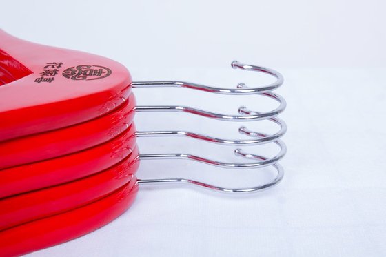 Hot Traditional Chinese Red  Wooden Suit Hangers With Bar and Notches/44.5CM*1.2CM for Wedding