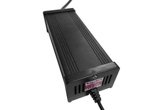 21V 4A 84W Light Fixture Accessories 50HZ - 60HZ Input Frequency For Notebook Computer supplier