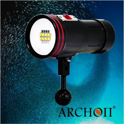 Multifunction Red / Purple / UV Light Rechargeable Diving Flashlight 5200 Lumen W42VR