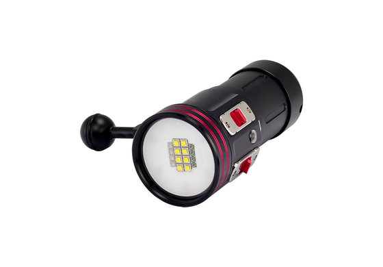 Photographing Technical Dive Lights 5200 Lumen with Red / Purple / UV Light