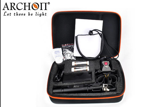 Aluminum Alloy Diving Head Torch 26650 Li-ion Rechargeable IP68 Led