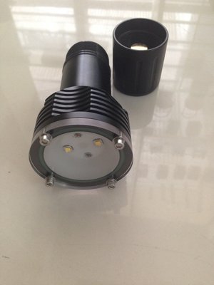 Wide Beam Angel W38VR Underwater Video Lights Max 1400 Lumens with Red Light
