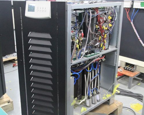 LCD display Low Frequency Online UPS , CE Three Phase Industrial UPS 10kva - 200kva supplier