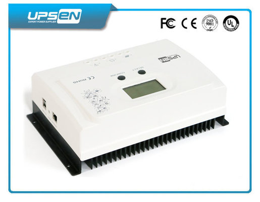 15A 20A 30A MPPT LCD solar charger controller with USB , street lights controller supplier