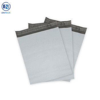 Custom Plastic Mailing Bags Environmental Friendly For Clothing Packaging