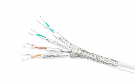 Cable de Ethernet plano CAT7, gigabit de alta velocidad 1000Mbit/S del cable de Lan del RJ45 STP