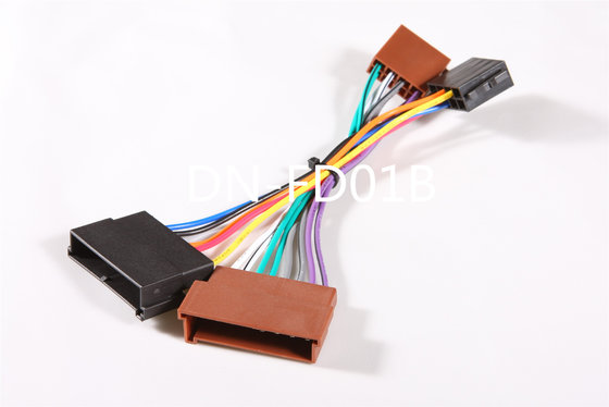 Ventaja estérea del adaptador de la haz de cables de Ford del ISO de coche de la haz de cables durable de la radio
