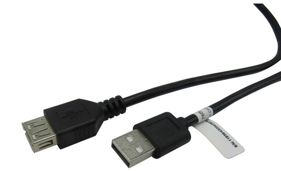 Syncing flexible actualizado y el vínculo de carga del USB telegrafían a un varón a un zócalo femenino del enchufe