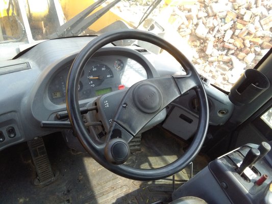 used Komatsu WA380-6 wheel  loader 3.0cbm capacity  year 2010 8764 hours
