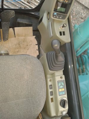 Kobelco 135 Used Kobelco SK135SR-2 excavator 15 ton  0.5 cbm capacity