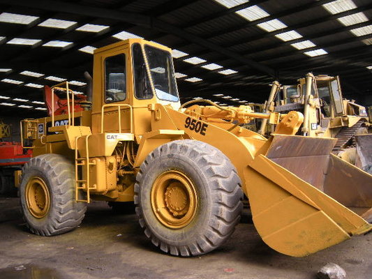 Caterpillar 950 Wheel Loader Year 1994 Japan Made 3.0cbm Used Heavy Equipment