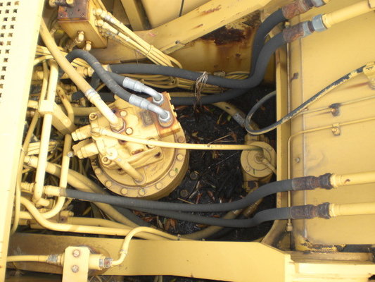 used Caterpillar 325BL excavator of 2000  used 3764 hours 1.2cbm capacity