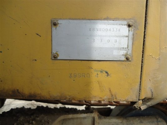 used Caterpillar 330BL excavator year 2001 used 11516 hours 30 ton CAT
