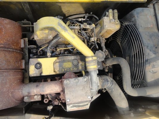 used Komatsu PC120-6 excavator year 2002 0.6cbm capacity 12 ton